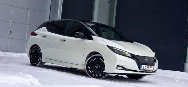 Balts Nissan Leaf 2022 Viļņa, ar dzinēja tilpumu 0.00 L un nobraukumu 62 tūkst. km par 15900 €, foto 6 vietnē AUTOMOTO.COM.LV