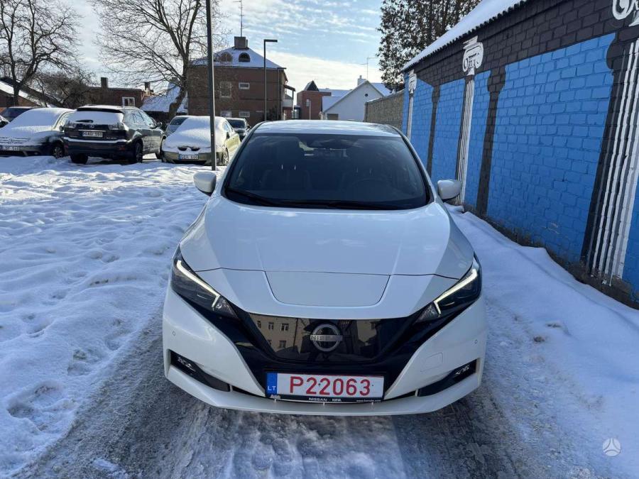 White Nissan Leaf 2022 in Marijampole, with an engine capacity of 0.00 L and mileage of 89 thousand km for 14400 €, photo 6 on AUTOMOTO.COM.LV