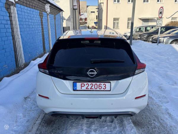 Balts Nissan Leaf 2022 Marijampole, ar dzinēja tilpumu 0.00 L un nobraukumu 89 tūkst. km par 14400 €, foto 10 vietnē AUTOMOTO.COM.LV
