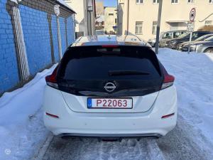 White Nissan Leaf 2022 in Marijampole, with an engine capacity of 0.00 L and mileage of 89 thousand km for 14400 €, photo 10 on AUTOMOTO.COM.LV