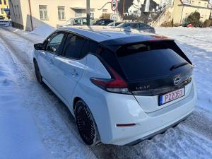 White Nissan Leaf 2022 in Marijampole, with an engine capacity of 0.00 L and mileage of 89 thousand km for 14400 €, photo 11 on AUTOMOTO.COM.LV