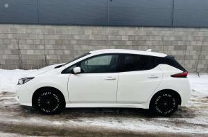 Balts Nissan Leaf 2022 Viļņa, ar dzinēja tilpumu 0.00 L un nobraukumu 18 tūkst. km par 16500 €, foto 8 vietnē AUTOMOTO.COM.LV