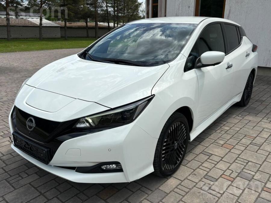 Balts Nissan Leaf 2022 Jelgava, ar dzinēja tilpumu 0.00 L un nobraukumu 85 tūkst. km par 16900 €, foto 1 vietnē AUTOMOTO.COM.LV