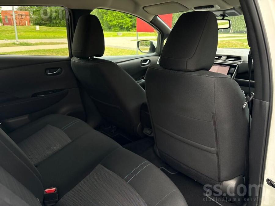Balts Nissan Leaf 2022 Jelgava, ar dzinēja tilpumu 0.00 L un nobraukumu 85 tūkst. km par 16900 €, foto 22 vietnē AUTOMOTO.COM.LV