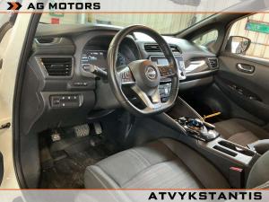Balts Nissan Leaf 2022 Viļņa, ar dzinēja tilpumu 0.00 L un nobraukumu 47 tūkst. km par 17000 €, foto 4 vietnē AUTOMOTO.COM.LV