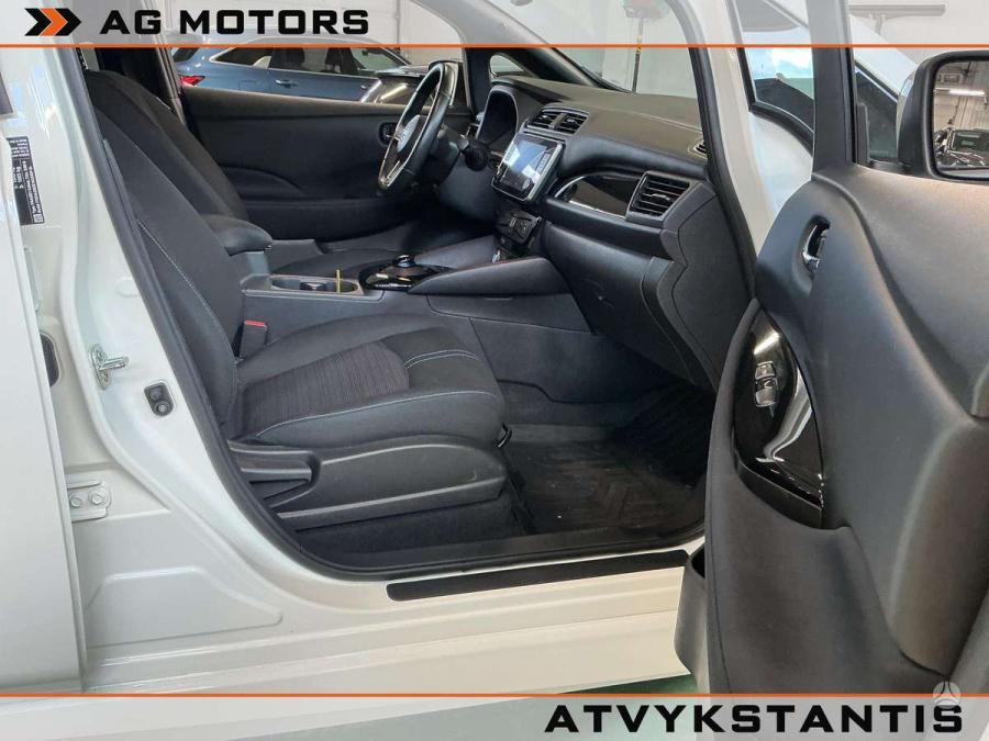 Balts Nissan Leaf 2022 Viļņa, ar dzinēja tilpumu 0.00 L un nobraukumu 47 tūkst. km par 17000 €, foto 6 vietnē AUTOMOTO.COM.LV