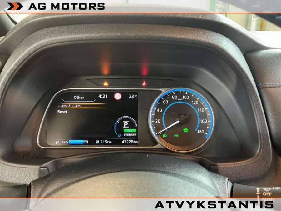 Balts Nissan Leaf 2022 Viļņa, ar dzinēja tilpumu 0.00 L un nobraukumu 47 tūkst. km par 17000 €, foto 8 vietnē AUTOMOTO.COM.LV