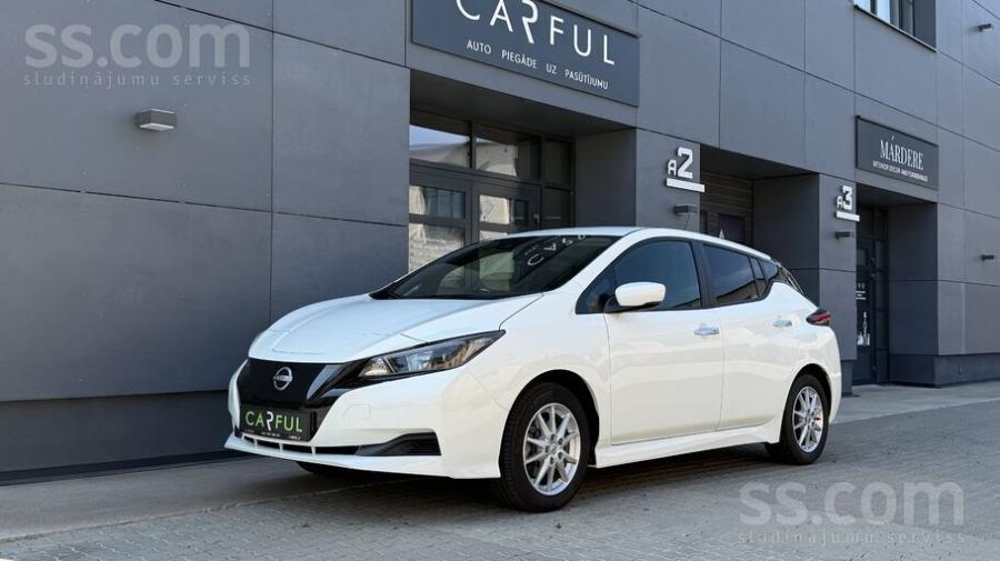 Balts Nissan Leaf 2022 Rīga, ar dzinēja tilpumu 0.00 L un nobraukumu 48 tūkst. km par 15500 €, foto 1 vietnē AUTOMOTO.COM.LV