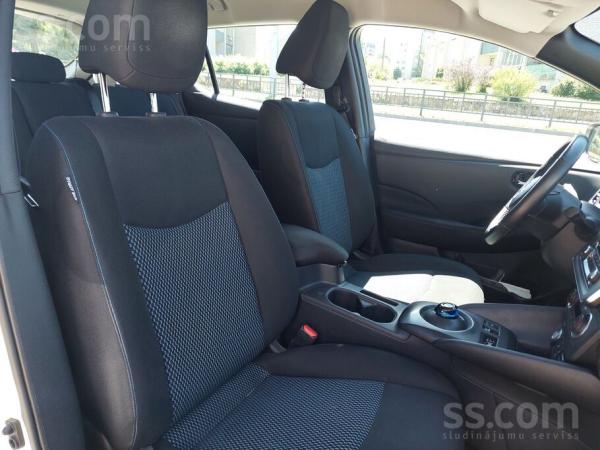 Balts Nissan Leaf 2022 Daugavpils, ar dzinēja tilpumu 0.00 L un nobraukumu 79 tūkst. km par 14570 €, foto 8 vietnē AUTOMOTO.COM.LV