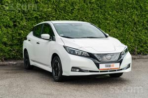 White Nissan Leaf 2022 in Riga, with an engine capacity of 0.00 L and mileage of 97 thousand km for 14980 €, photo 4 on AUTOMOTO.COM.LV