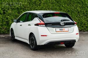 White Nissan Leaf 2022 in Riga, with an engine capacity of 0.00 L and mileage of 97 thousand km for 14980 €, photo 9 on AUTOMOTO.COM.LV