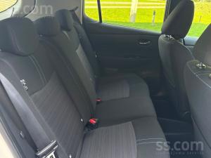 Balts Nissan Leaf 2022 Jelgava, ar dzinēja tilpumu 0.00 L un nobraukumu 38 tūkst. km par 15950 €, foto 19 vietnē AUTOMOTO.COM.LV