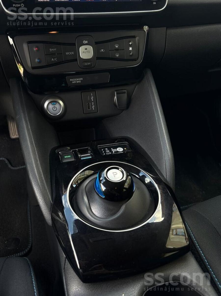 Balts Nissan Leaf 2022 Jelgava, ar dzinēja tilpumu 0.00 L un nobraukumu 38 tūkst. km par 15950 €, foto 23 vietnē AUTOMOTO.COM.LV