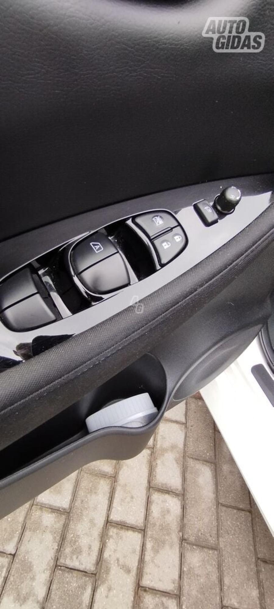 Balts Nissan Leaf 2023 Klaipėda, ar dzinēja tilpumu 0.00 L un nobraukumu 85 tūkst. km par 21500 €, foto 30 vietnē AUTOMOTO.COM.LV