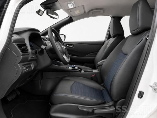 White Nissan Leaf 2023 in Riga, with an engine capacity of 0.00 L and mileage of 68 thousand km for 16890 €, photo 6 on AUTOMOTO.COM.LV
