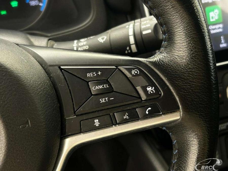 White Nissan Leaf 2023 in Vilnius, with an engine capacity of 0.00 L and mileage of 115 thousand km for 18300 €, photo 15 on AUTOMOTO.COM.LV