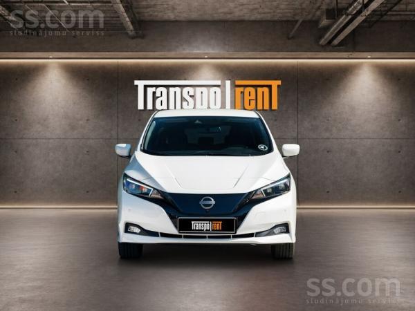 Nissan Leaf 2023 Rīga vietnē Balts Nissan Leaf 2023 Rīga, ar dzinēja tilpumu 0.00 L un nobraukumu 28 tūkst. km par 18900 €, foto 3 vietnē AUTOMOTO.COM.LV