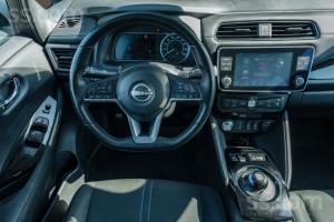 Balts Nissan Leaf 2023 Rīga, ar dzinēja tilpumu 0.00 L un nobraukumu 28 tūkst. km par 18900 €, foto 13 vietnē AUTOMOTO.COM.LV