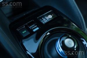 Balts Nissan Leaf 2023 Rīga, ar dzinēja tilpumu 0.00 L un nobraukumu 28 tūkst. km par 18900 €, foto 30 vietnē AUTOMOTO.COM.LV