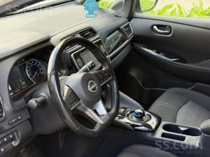 Balts Nissan Leaf 2023 Rīga, ar dzinēja tilpumu 0.00 L un nobraukumu 102 tūkst. km par 14500 €, foto 18 vietnē AUTOMOTO.COM.LV
