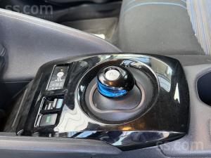 Balts Nissan Leaf 2023 Rīga, ar dzinēja tilpumu 0.00 L un nobraukumu 102 tūkst. km par 14500 €, foto 19 vietnē AUTOMOTO.COM.LV