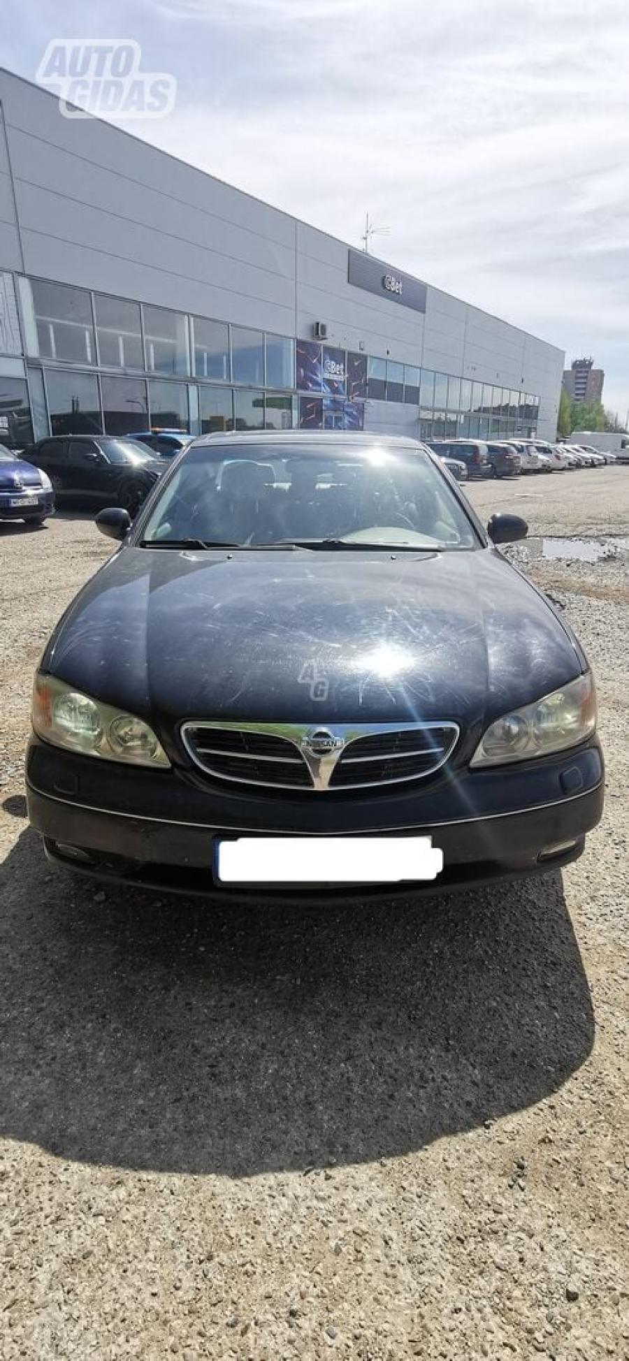 Черный Ниссан Максима 2004 в Каунас, объемом двигателя 3.00 л и пробегом 527 тыс. км за 1450 €, фото 1 на AUTOMOTO.COM.LV