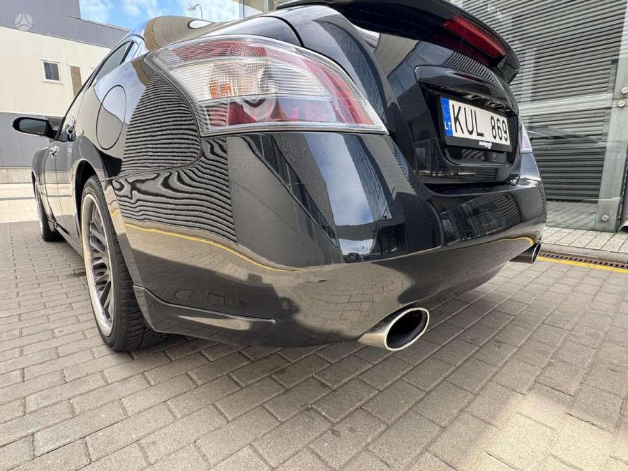 Black Nissan Maxima 2012 in Vilnius, with an engine capacity of 3.50 L and mileage of 262 thousand km for 5500 €, photo 20 on AUTOMOTO.COM.LV