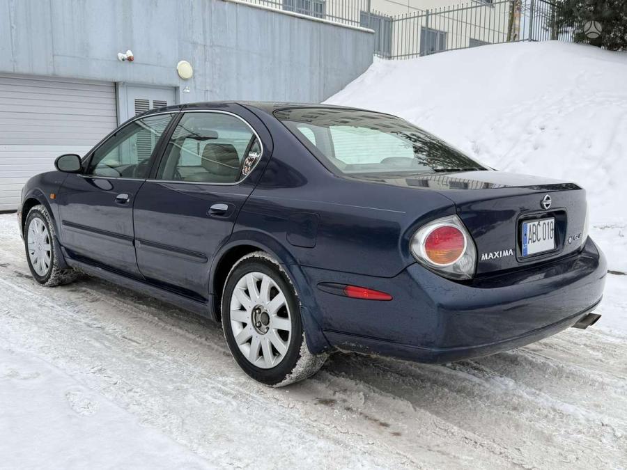 Zils Nissan Maxima 2004 Viļņa, ar dzinēja tilpumu 3.50 L un nobraukumu 220 tūkst. km par 2100 €, foto 4 vietnē AUTOMOTO.COM.LV
