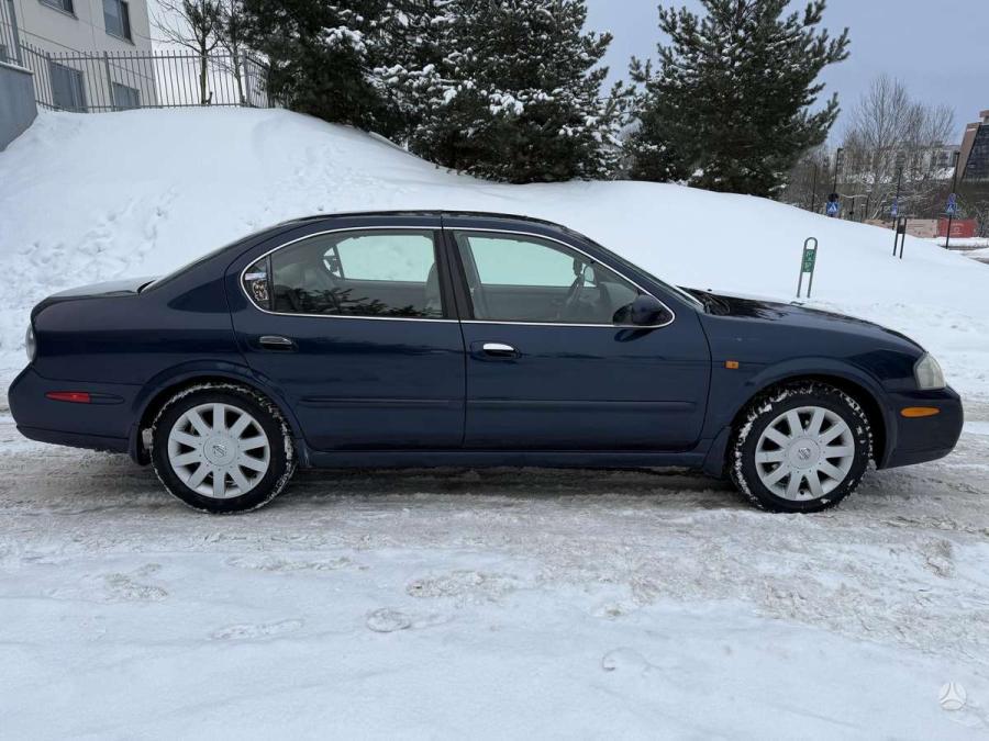 Zils Nissan Maxima 2004 Viļņa, ar dzinēja tilpumu 3.50 L un nobraukumu 220 tūkst. km par 2100 €, foto 6 vietnē AUTOMOTO.COM.LV