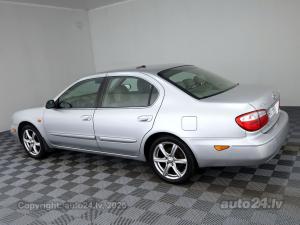 Pelēks Nissan Maxima 2002 Tallina, ar dzinēja tilpumu 3.00 L un nobraukumu 289 tūkst. km par 999 €, foto 5 vietnē AUTOMOTO.COM.LV