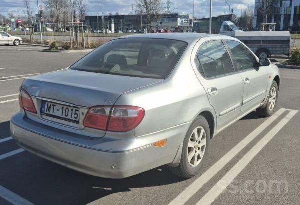 Pelēks Nissan Maxima 2004 Rīga, ar dzinēja tilpumu 2.00 L un nobraukumu 219 tūkst. km par 600 €, foto 2 vietnē AUTOMOTO.COM.LV