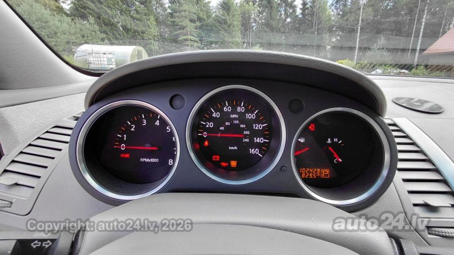 Pelēks Nissan Maxima 2007 Veru, ar dzinēja tilpumu 3.50 L un nobraukumu 164 tūkst. km par 2700 €, foto 3 vietnē AUTOMOTO.COM.LV