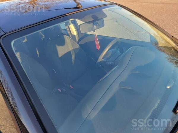 Melns Nissan Micra 2008 Rīga, ar dzinēja tilpumu 1.20 L un nobraukumu 180 tūkst. km par 1700 €, foto 3 vietnē AUTOMOTO.COM.LV