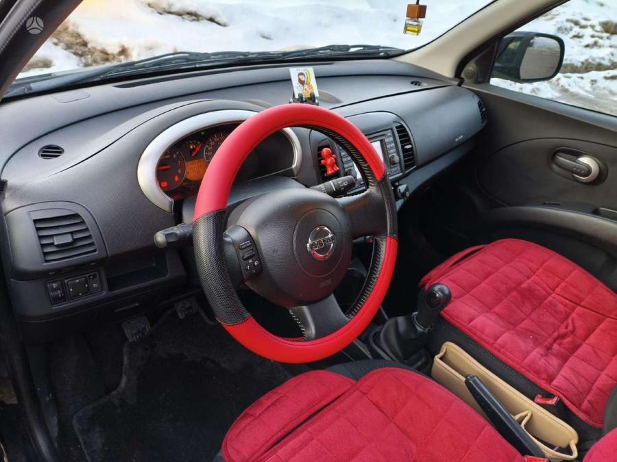 Melns Nissan Micra 2010 Širvintos, ar dzinēja tilpumu 1.24 L un nobraukumu 141 tūkst. km par 2100 €, foto 5 vietnē AUTOMOTO.COM.LV