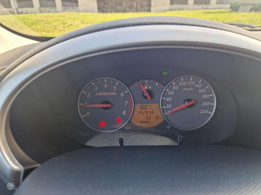 Black Nissan Micra 2010 in Kaunas, with an engine capacity of 1.24 L and mileage of 143 thousand km for 1800 €, photo 15 on AUTOMOTO.COM.LV