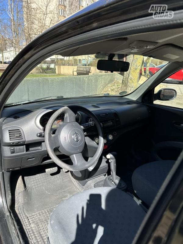 Melns Nissan Micra 2004 Viļņa, ar dzinēja tilpumu 1.20 L un nobraukumu 118 tūkst. km par 1600 €, foto 9 vietnē AUTOMOTO.COM.LV
