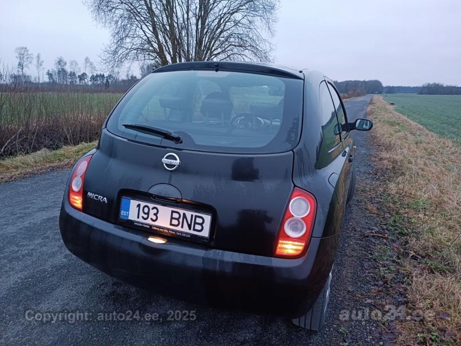Melns Nissan Micra 2005 Tallina, ar dzinēja tilpumu 1.20 L un nobraukumu 226 tūkst. km par 1900 €, foto 4 vietnē AUTOMOTO.COM.LV
