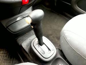 Melns Nissan Micra 2005 Tallina, ar dzinēja tilpumu 0.00 L un nobraukumu 173 tūkst. km par 2199 €, foto 28 vietnē AUTOMOTO.COM.LV