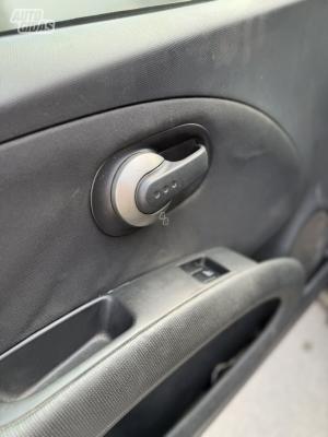 Melns Nissan Micra 2009 Kauņa, ar dzinēja tilpumu 1.40 L un nobraukumu 312 tūkst. km par 850 €, foto 12 vietnē AUTOMOTO.COM.LV