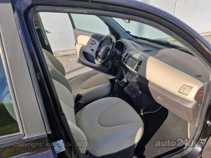 Black Nissan Micra 2009 in Tallinn, with an engine capacity of 1.20 L and mileage of 160 thousand km for 2600 €, photo 8 on AUTOMOTO.COM.LV