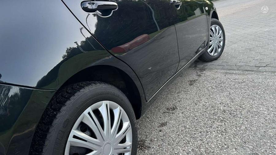 Melns Nissan Micra 2014 Kauņa, ar dzinēja tilpumu 1.20 L un nobraukumu 140 tūkst. km par 2900 €, foto 15 vietnē AUTOMOTO.COM.LV