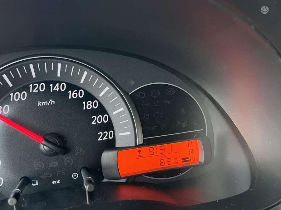 Melns Nissan Micra 2014 Kauņa, ar dzinēja tilpumu 1.20 L un nobraukumu 140 tūkst. km par 2900 €, foto 26 vietnē AUTOMOTO.COM.LV