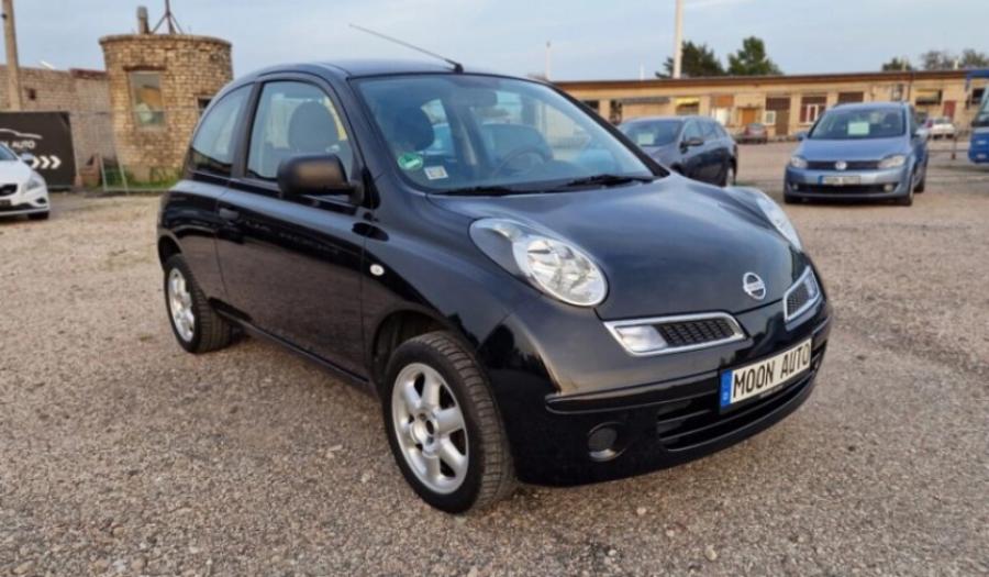 Black Nissan Micra 2009 in Riga, with an engine capacity of 1.20 L and mileage of 214 thousand km for 2990 €, photo 16 on AUTOMOTO.COM.LV