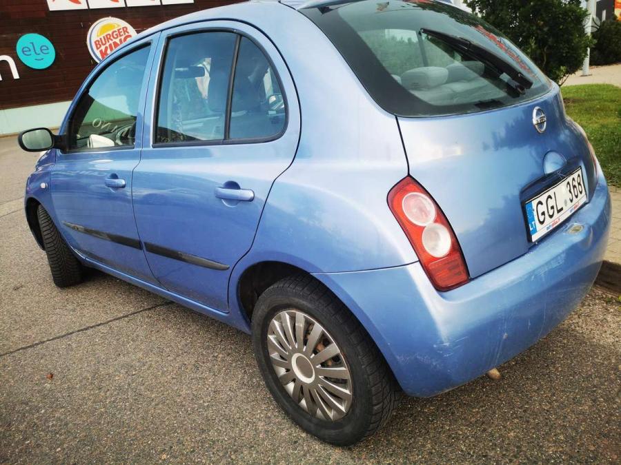 Blue Nissan Micra 2004 in Vilnius, with an engine capacity of 1.30 L and mileage of 210 thousand km for 1350 €, photo 4 on AUTOMOTO.COM.LV