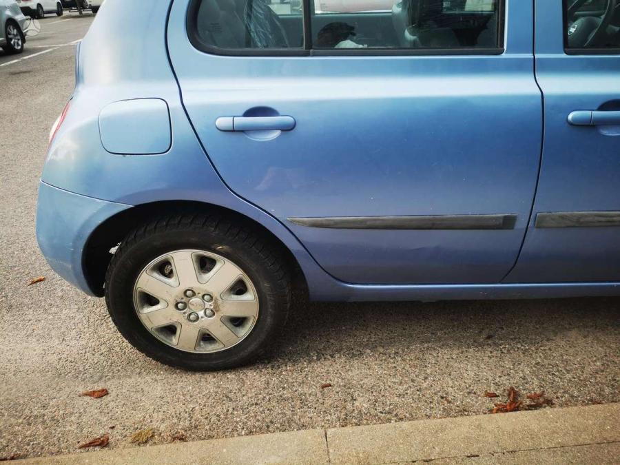 Blue Nissan Micra 2004 in Vilnius, with an engine capacity of 1.30 L and mileage of 210 thousand km for 1350 €, photo 8 on AUTOMOTO.COM.LV