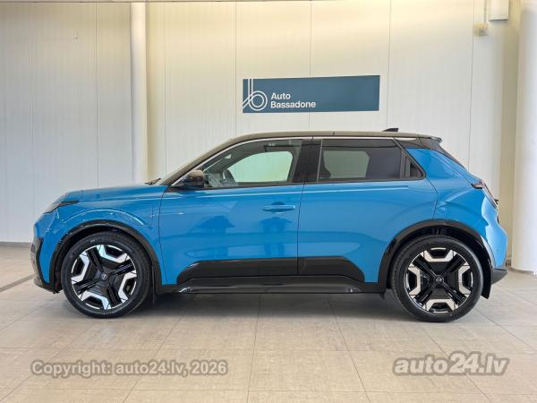 Zils Nissan Micra 2026 Tallina, ar dzinēja tilpumu 0.00 L un nobraukumu 0 tūkst. km par 35590 €, foto 3 vietnē AUTOMOTO.COM.LV