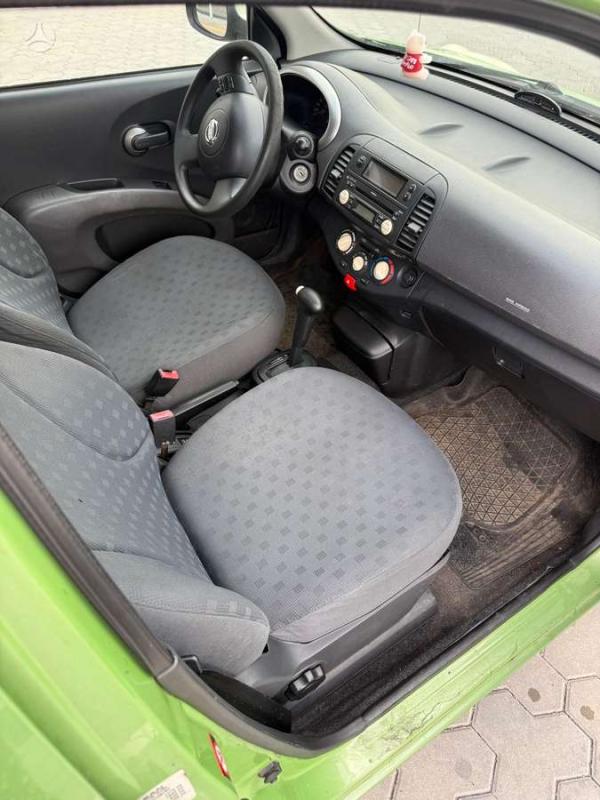 Green Nissan Micra 2003 in Vilnius, with an engine capacity of 1.24 L and mileage of 206 thousand km for 700 €, photo 9 on AUTOMOTO.COM.LV
