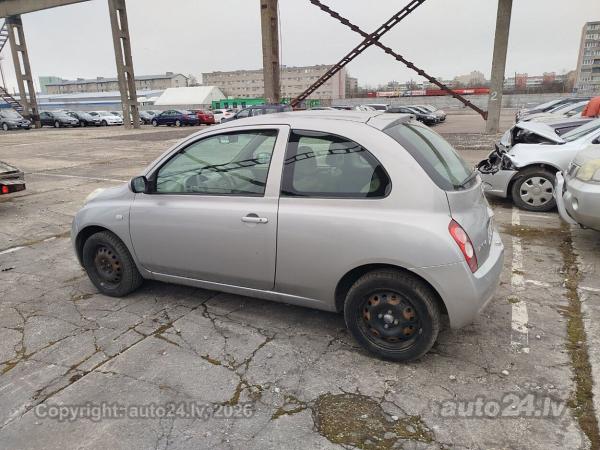 Pelēks Nissan Micra 2003 Tallina, ar dzinēja tilpumu 1.20 L un nobraukumu 176 tūkst. km par 499 €, foto 4 vietnē AUTOMOTO.COM.LV