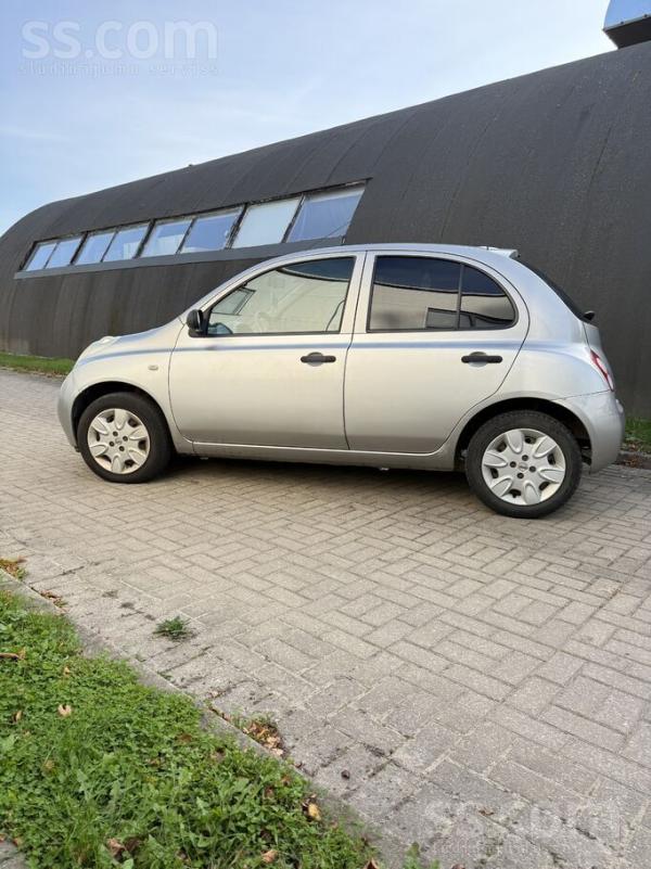 Pelēks Nissan Micra 2003 Rīga, ar dzinēja tilpumu 1.50 L un nobraukumu 296 tūkst. km par 1200 €, foto 4 vietnē AUTOMOTO.COM.LV