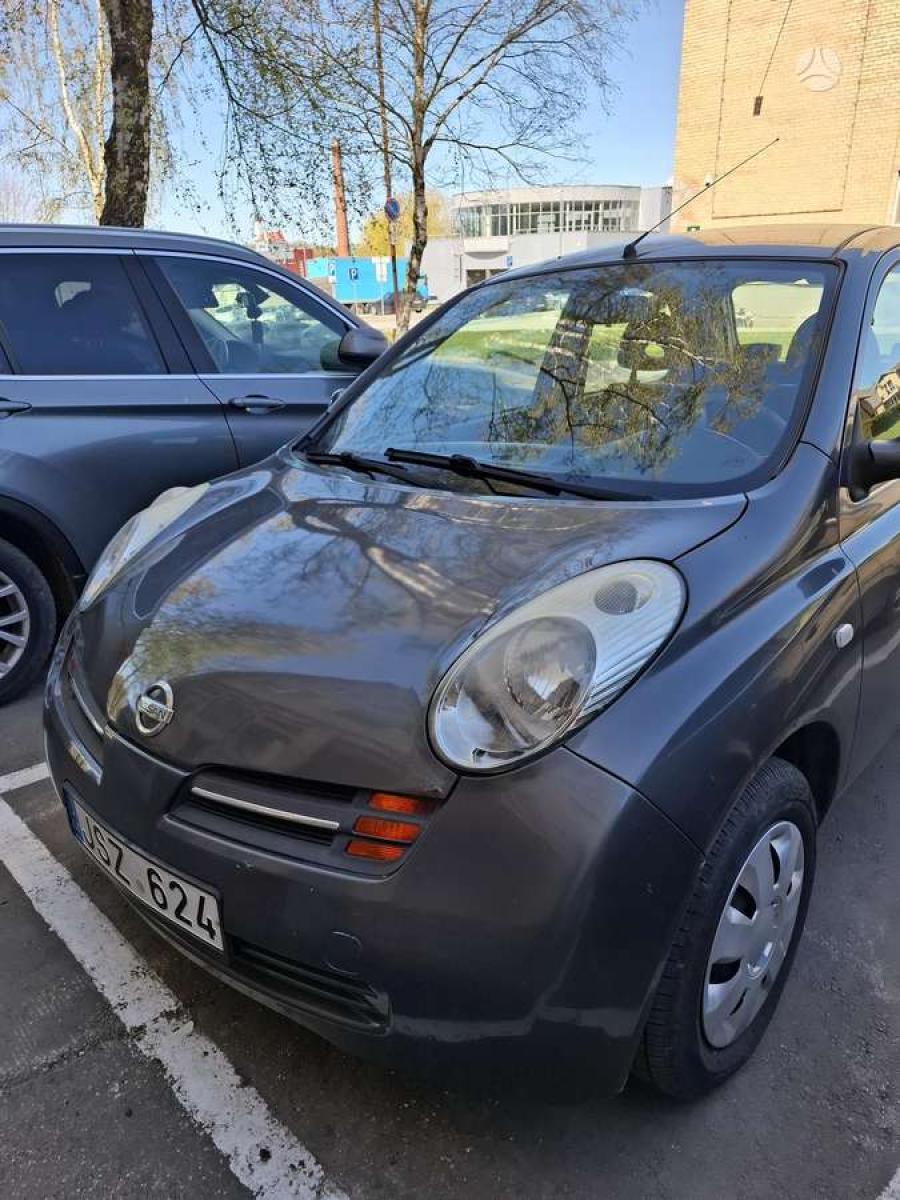 Pelēks Nissan Micra 2004 Šauļi, ar dzinēja tilpumu 1.24 L un nobraukumu 148 tūkst. km par 1100 €, foto 1 vietnē AUTOMOTO.COM.LV